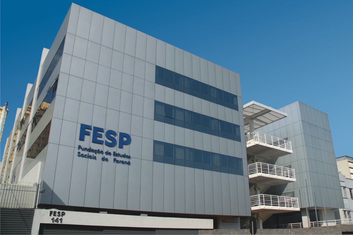Prédio da faculdade Fesp-PR de Curitiba vai a leilão nesta segunda-feira