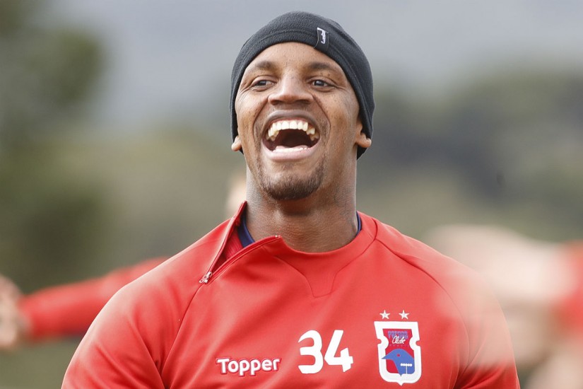 Cleber Reis causa impasse entre Paraná e Santos | Futebol | Tribuna do ...