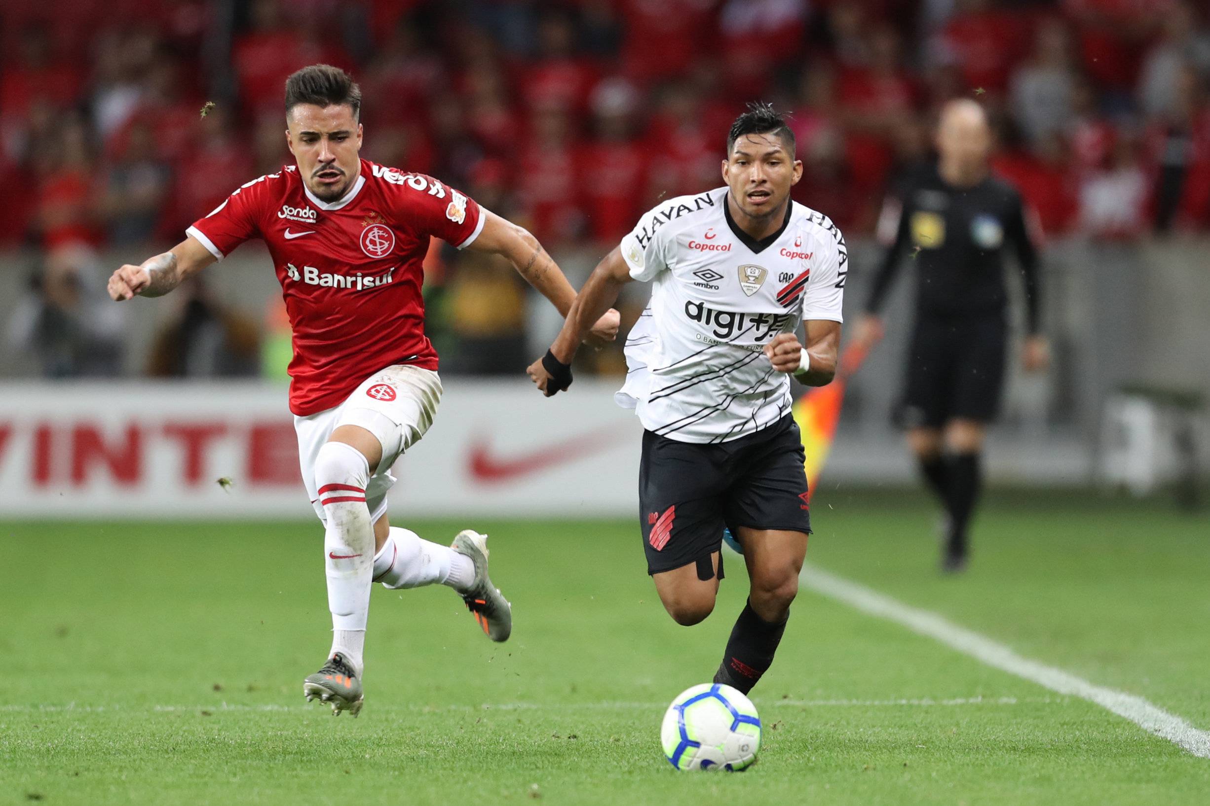 Brasileirão: Em volta ao Beira-Rio, Athletico empata com o Internacional