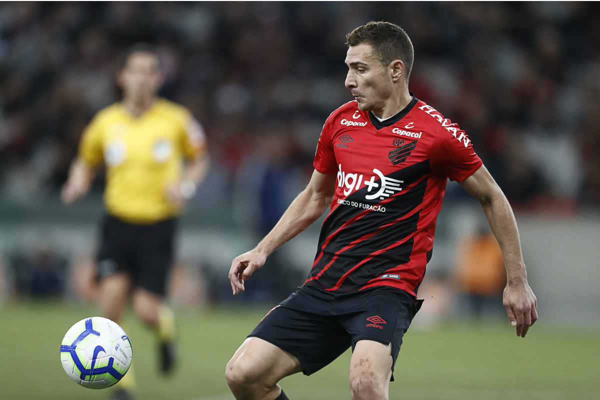 Athletico utiliza o final desta temporada pra já planejar elenco pra 2020